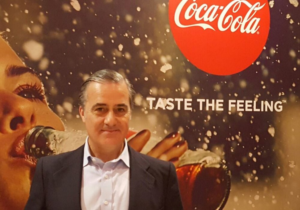 La mala imagen y los resultados provocan la salida del director general de Coca-Cola Iberia