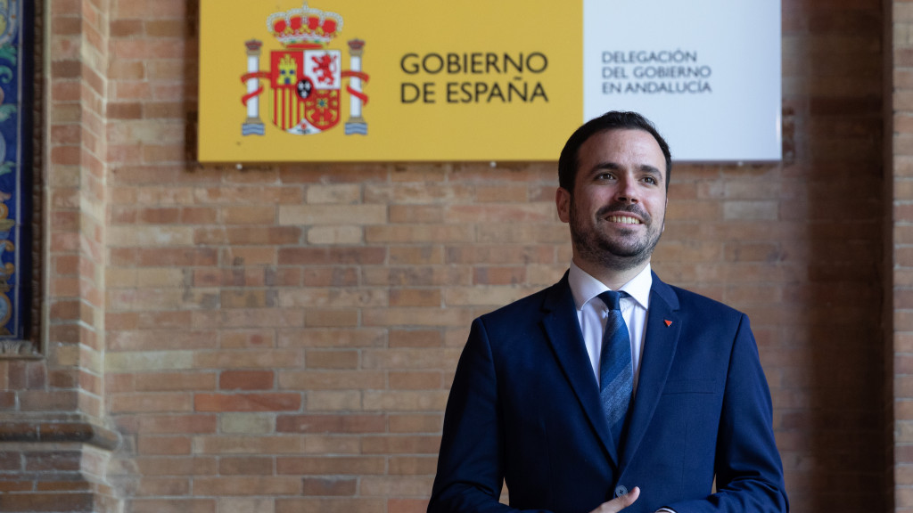 Garzón salva su puesto pese a tener su agenda vacía 17 de los últimos ...