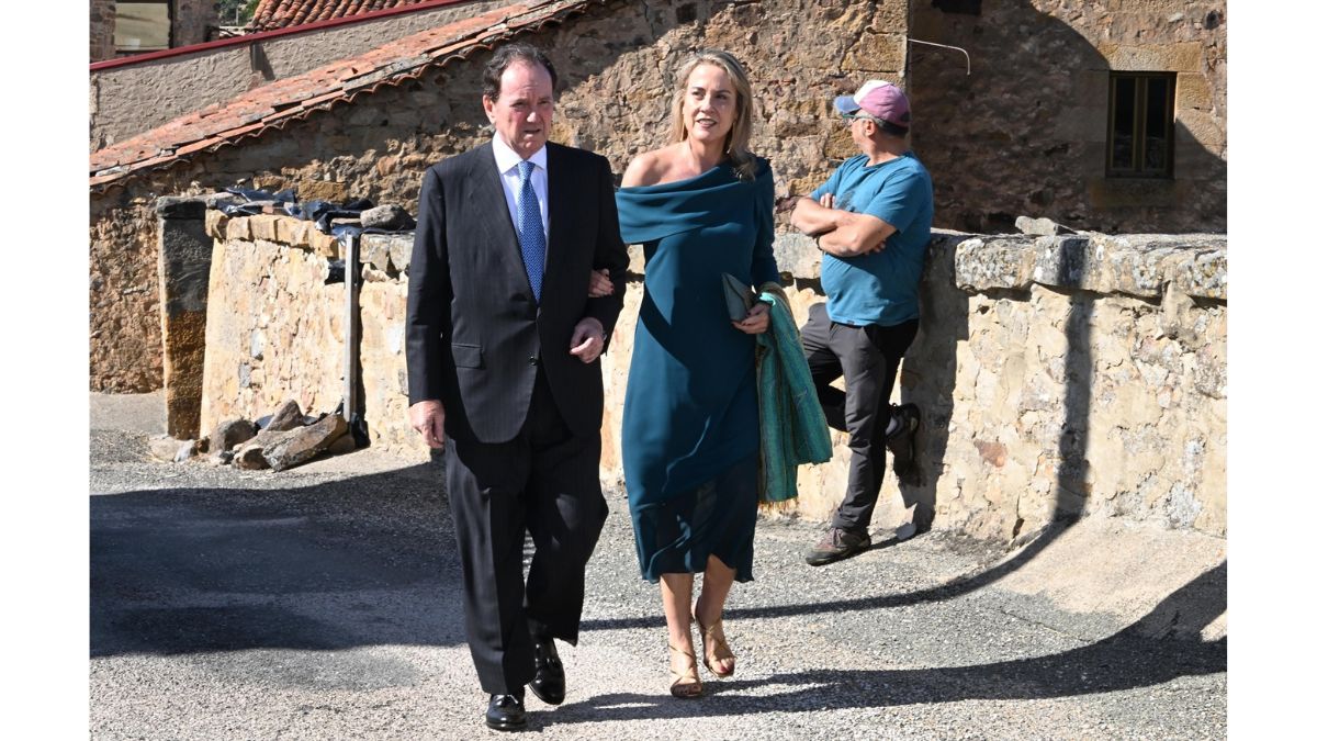 Los looks de Teresa Urquijo, Martínez-Almeida, Xandra Falcó, Esther ...