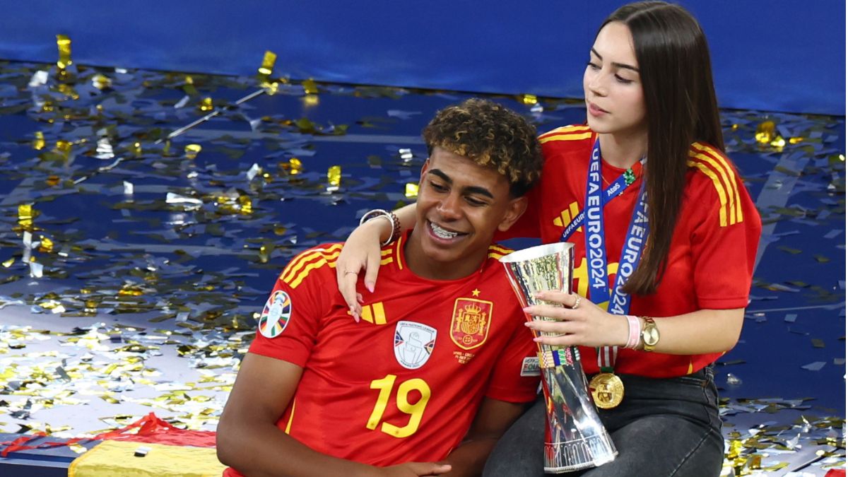 Lamine Yamal celebra con su novia la victoria de España en la Eurocopa ...